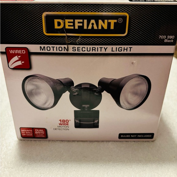DEFIANT | Other | Defiant 8 Degree Black Motionsensing Outdoor Security ...